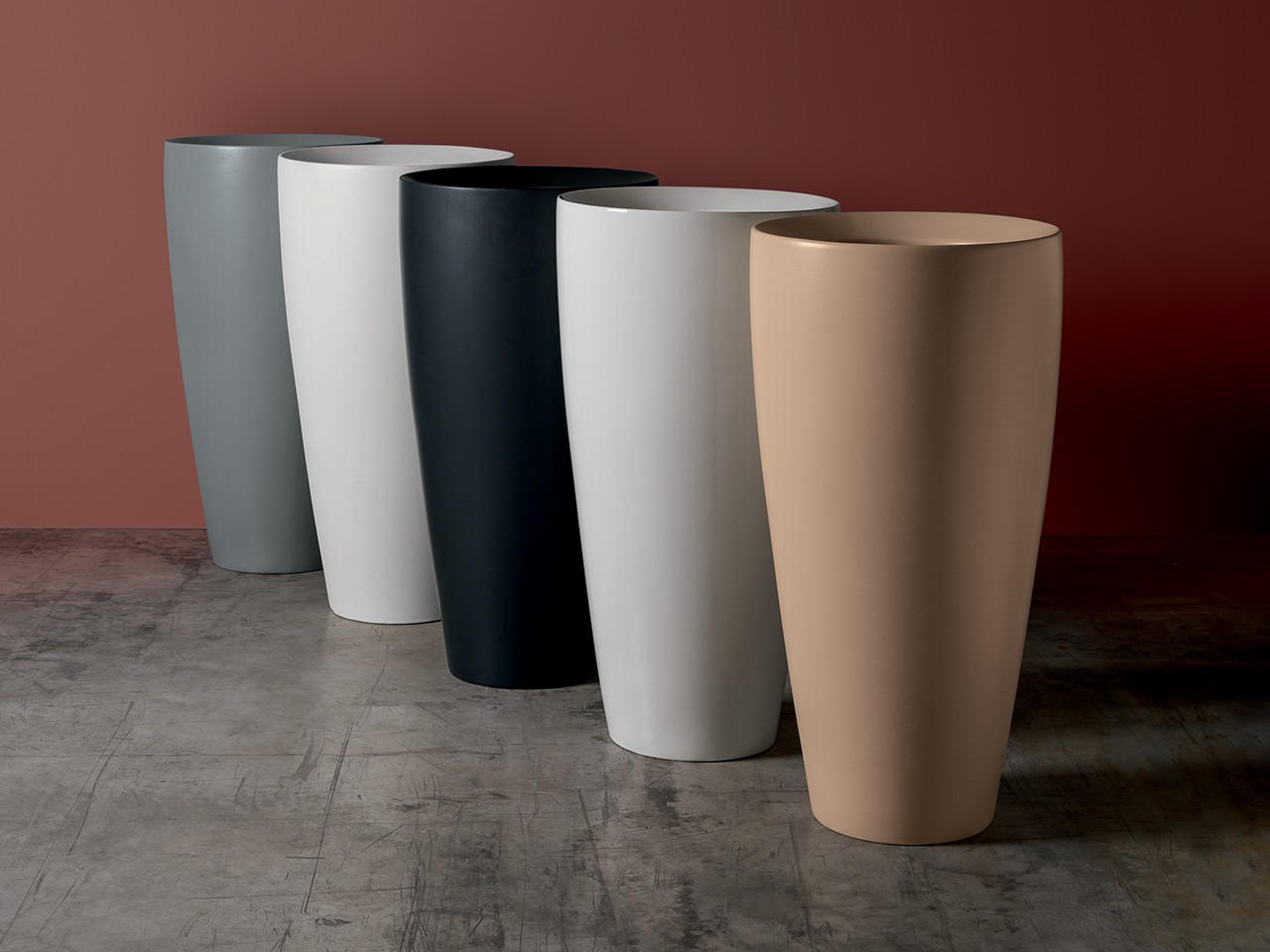 Kracklite Ceramic Freestanding Floor Drain Washbasin H90 cm Matt Black ...