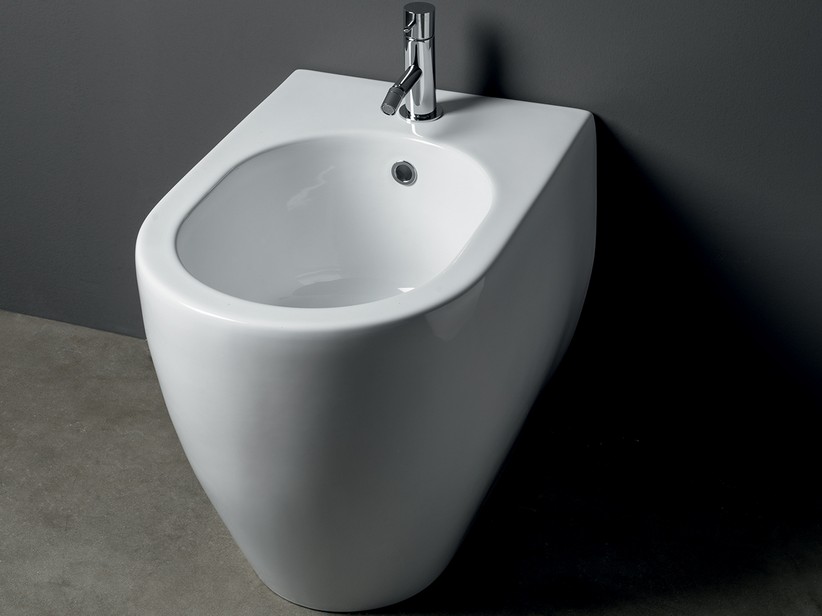 Bidet a Terra Flo 53 cm Bianco Lucido - Iperceramica