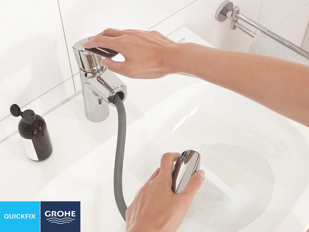 Quickfix Start Grohe Basin Mixer with Retractable Handshower - Iperceramica
