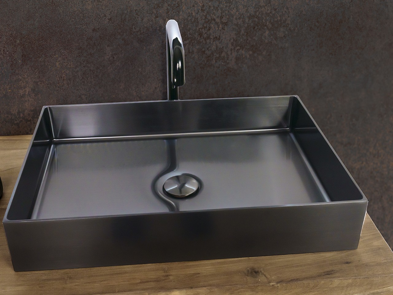 Lavabo da Appoggio Steel Rettangolare in Acciaio Inox Finitura in PVD ...