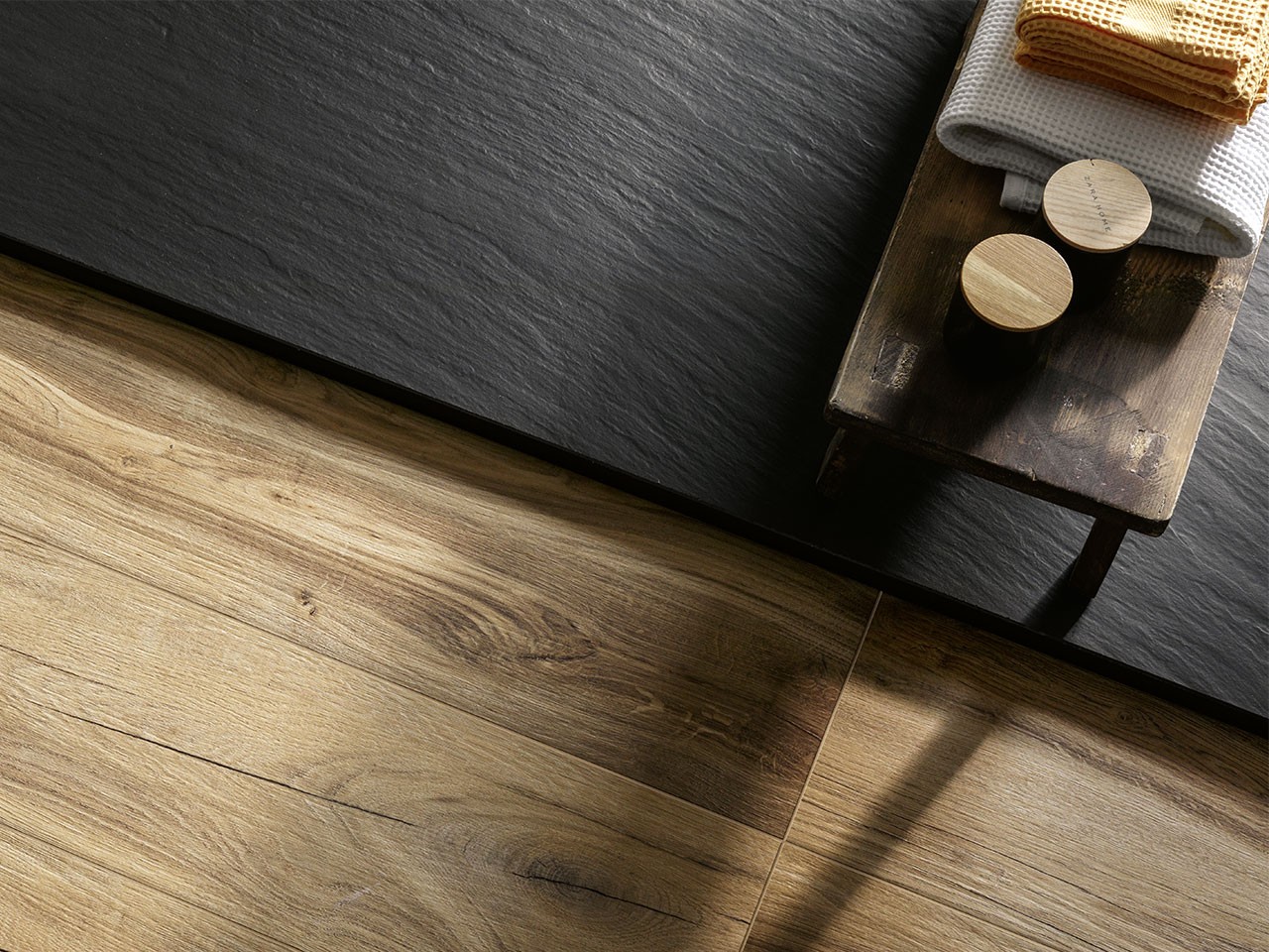 Carrelage extra-fin 5 mm Slim Slate Black 60x150 grès cérame effet ...