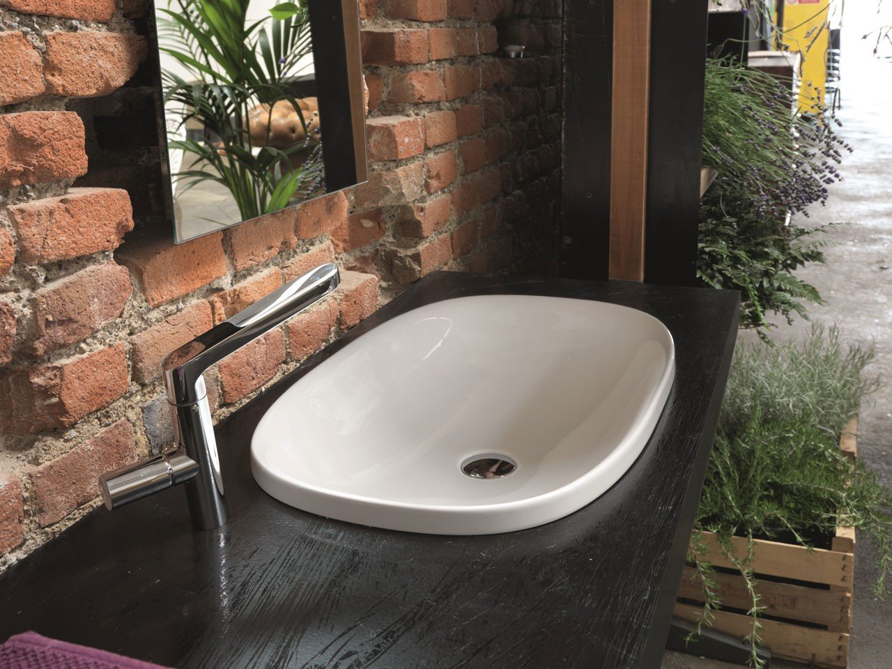 Lavabo Semincasso Soprapiano Wild 60 in Ceramica Lucido Bianco ...